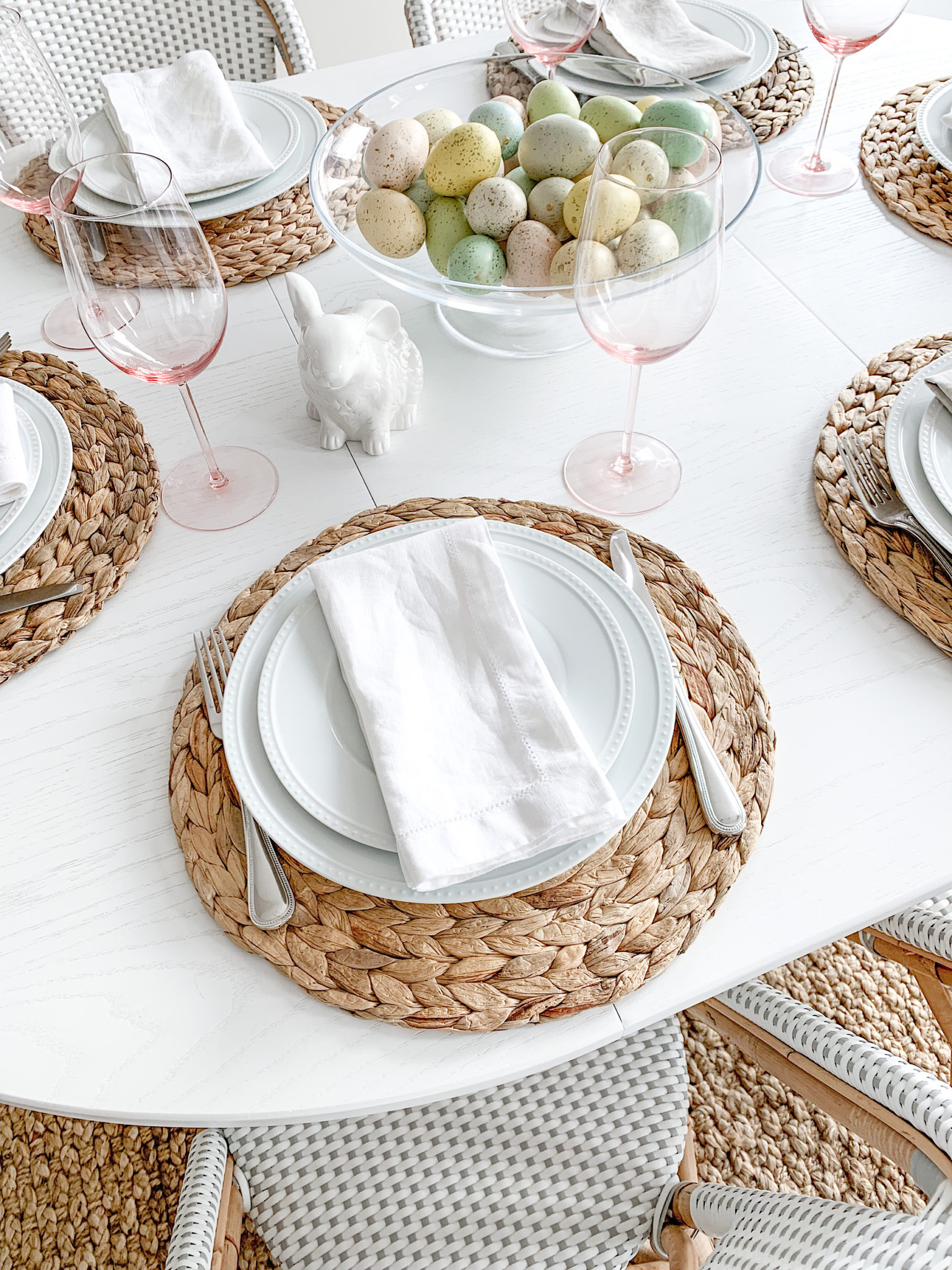 A Simple and Easy Easter Table - Cashmere & Jeans