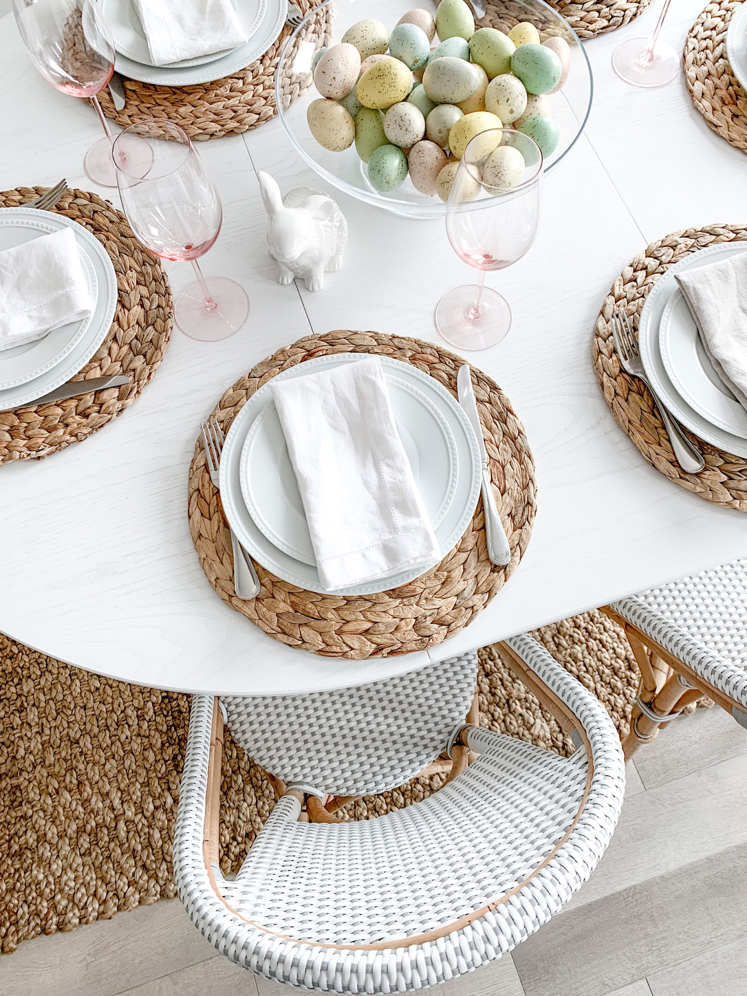 A Simple and Easy Easter Table - Cashmere & Jeans