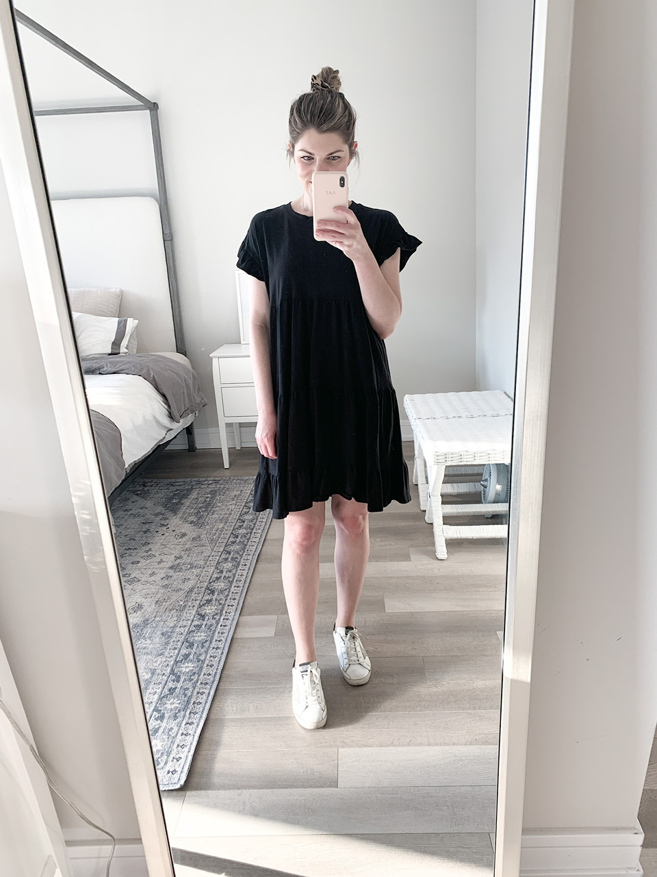 3 Ways to Wear a LBD This Summer - Cashmere & Jeans